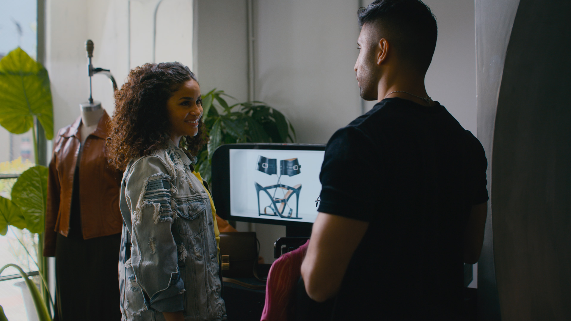 Interactive Retail Kiosks - Proto Hologram
